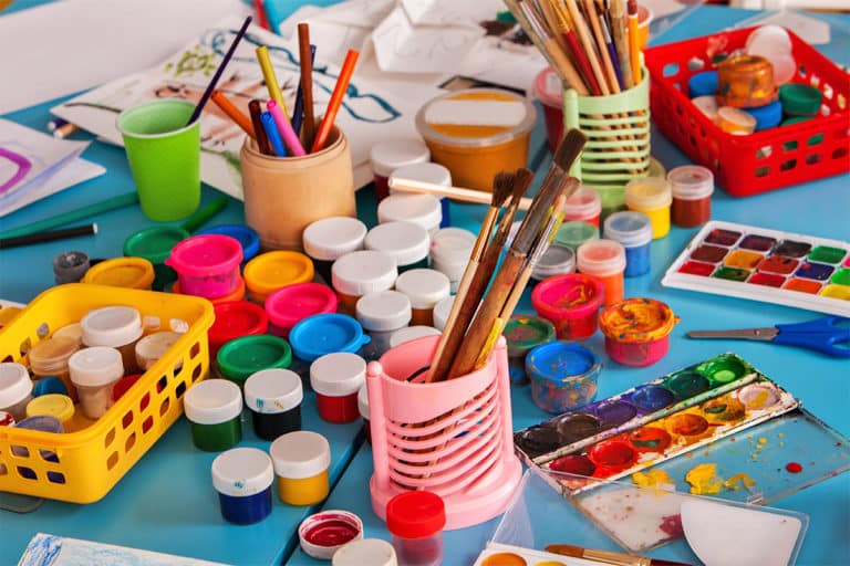 Easy Ideas to Transform the Classroom into a Creative Environment ...
